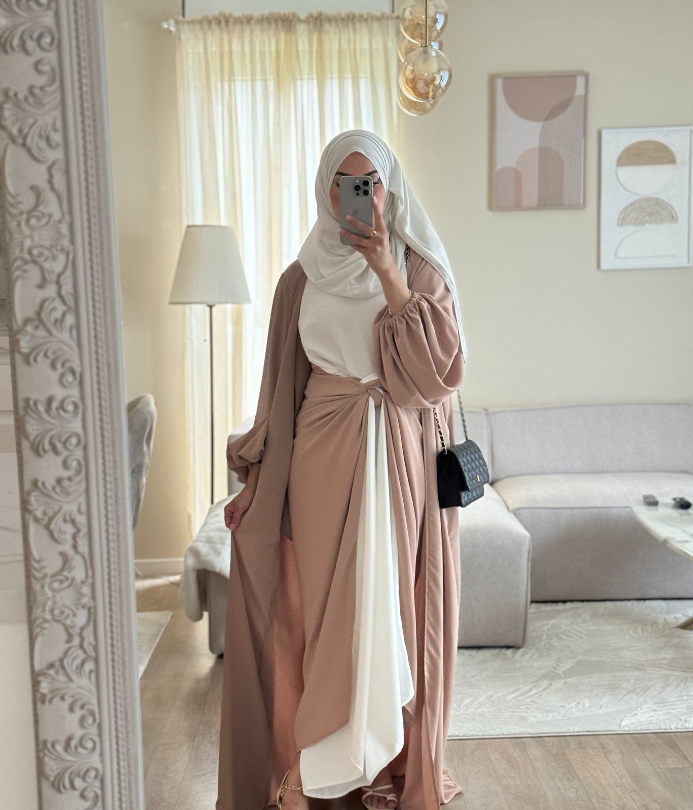 Ensemble – GHAREEBA couture